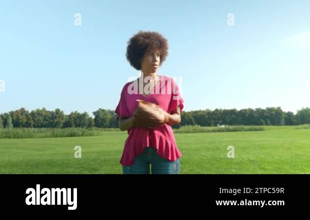 Female pitcher ball Stock Videos & Footage - HD and 4K Video Clips - Alamy