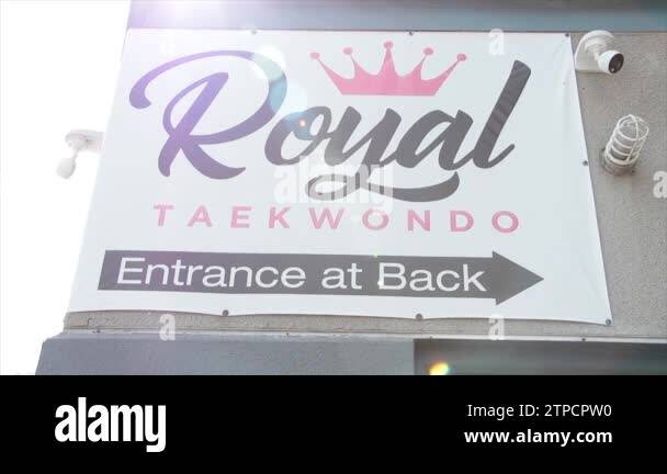 Red crown sign Stock Videos & Footage - HD and 4K Video Clips - Alamy