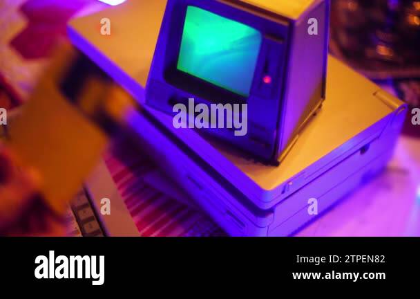 Disk loading Stock Videos & Footage - HD and 4K Video Clips - Alamy