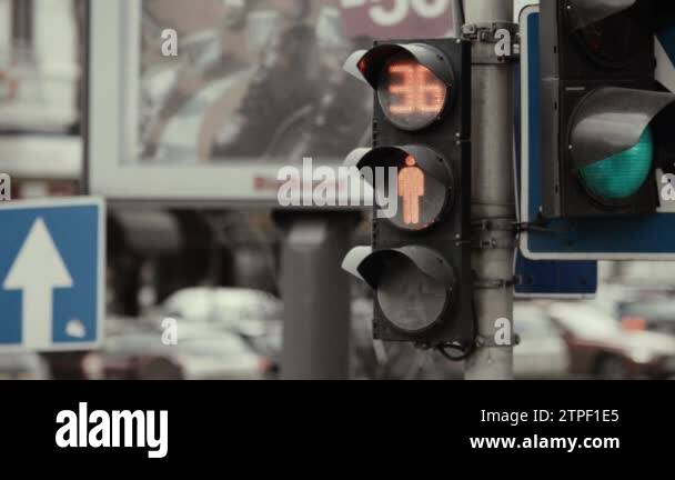 Traffic light counter Stock Videos & Footage - HD and 4K Video Clips ...