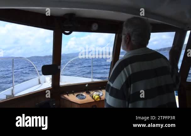 Navigating by boat Stock Videos & Footage - HD and 4K Video Clips - Alamy