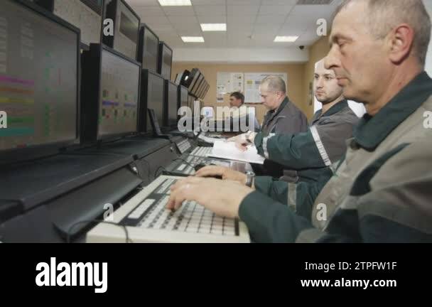 Operators panel Stock Videos & Footage - HD and 4K Video Clips - Alamy