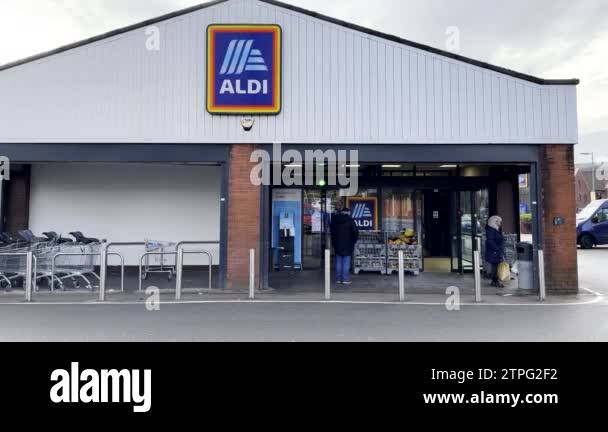 Aldi storefront Stock Videos & Footage - HD and 4K Video Clips - Alamy