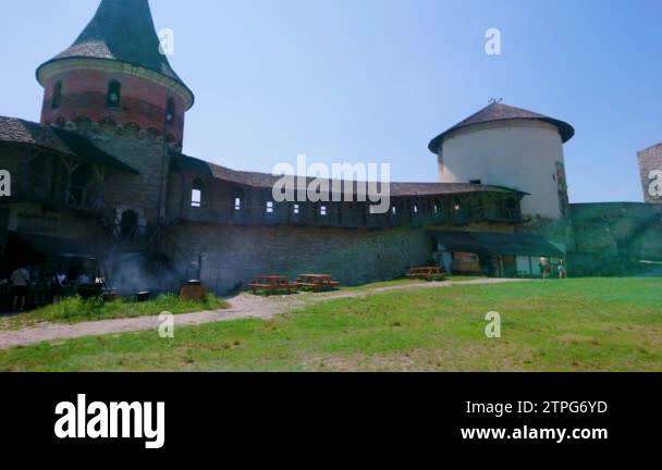 Air medieval Stock Videos & Footage - HD and 4K Video Clips - Alamy