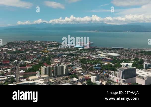 Cagayan de Oro: Modern city in coastline of Misamis Oriental. Mindanao ...