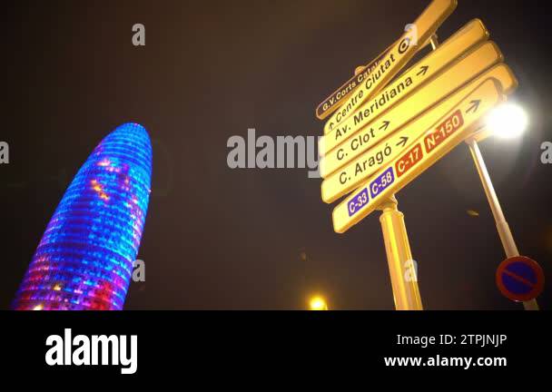 City name signs Stock Videos & Footage - HD and 4K Video Clips - Alamy
