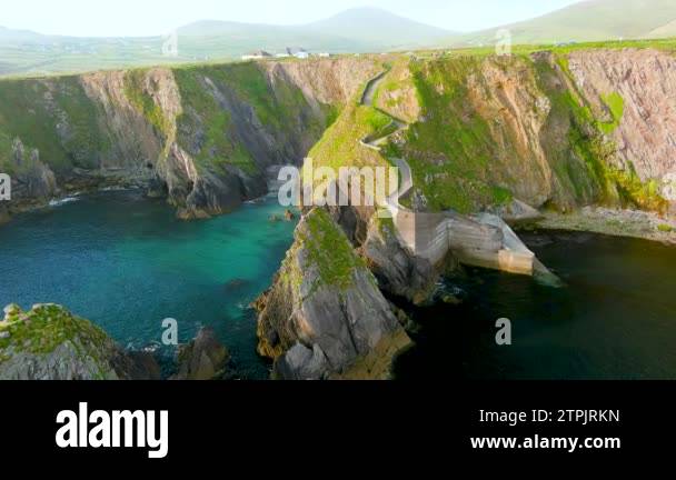 Iconic sheep Stock Videos & Footage - HD and 4K Video Clips - Alamy