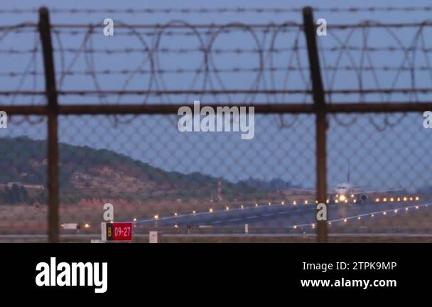 Airplane picking up speed Stock Videos & Footage - HD and 4K Video ...