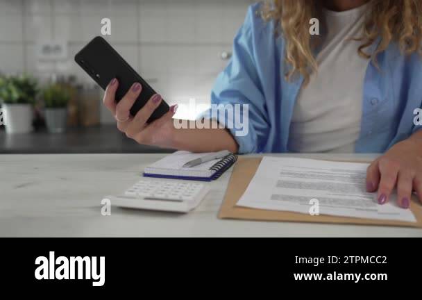 Online banking text log Stock Videos & Footage - HD and 4K Video Clips ...