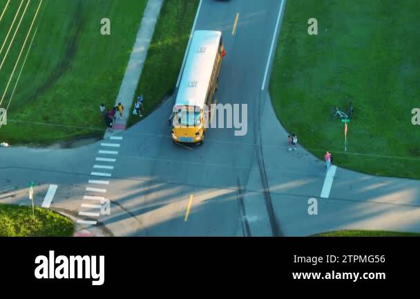 Standard bus Stock Videos & Footage - HD and 4K Video Clips - Alamy