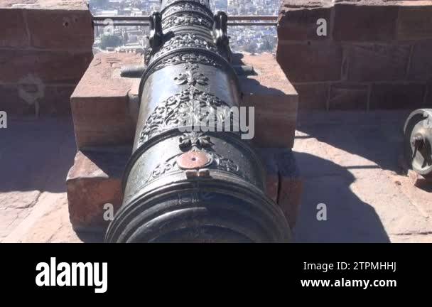 Cannon in the fort Stock Videos & Footage - HD and 4K Video Clips - Alamy
