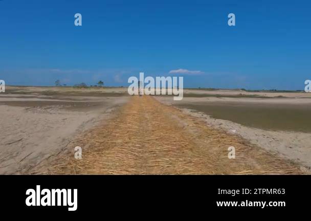 Unconstructed road Stock Videos & Footage - HD and 4K Video Clips - Alamy