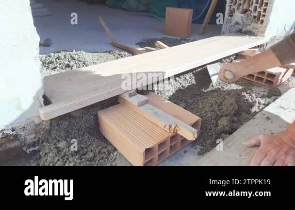 Installing bricks Stock Videos & Footage - HD and 4K Video Clips - Alamy