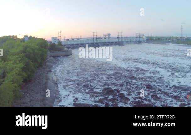 Flood storage dam Stock Videos & Footage - HD and 4K Video Clips - Alamy