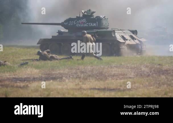 Soviet tank battle Stock Videos & Footage - HD and 4K Video Clips - Alamy