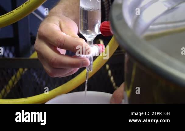 Production of perfume essences by steam distillation in distillation ...
