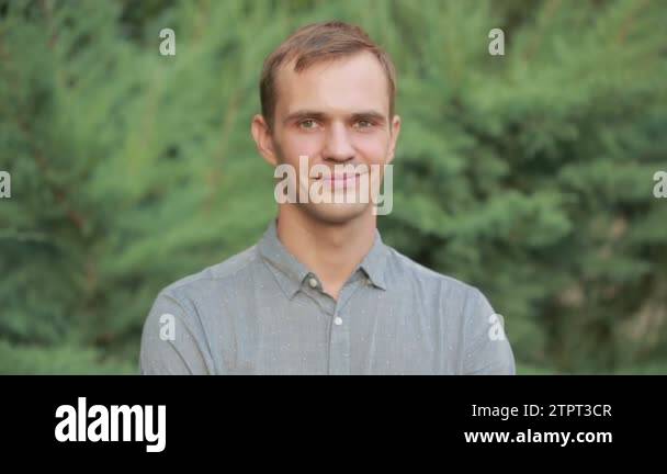 Leaves with teeth Stock Videos & Footage - HD and 4K Video Clips - Alamy