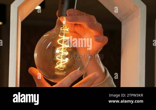 Edison carbon filament lamp light Stock Videos & Footage - HD and 4K ...
