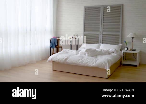 Tidy ups Stock Videos & Footage - HD and 4K Video Clips - Alamy