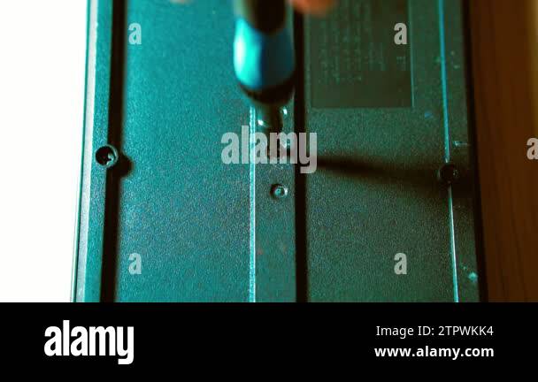 Dismantling tools Stock Videos & Footage - HD and 4K Video Clips - Alamy