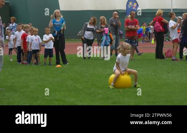 Race execution Stock Videos & Footage - HD and 4K Video Clips - Alamy