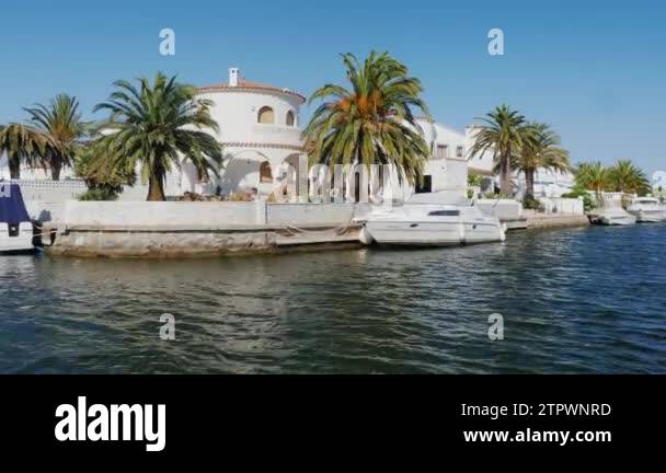 Sea view estate Stock Videos & Footage - HD and 4K Video Clips - Alamy