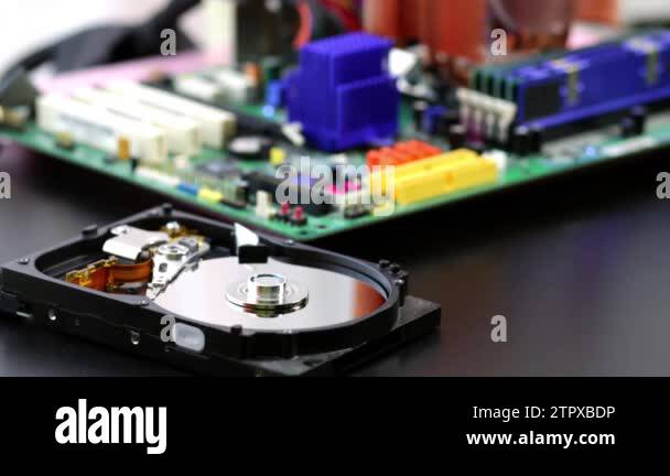 Writing data disk Stock Videos & Footage - HD and 4K Video Clips - Alamy