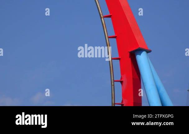 Tracks And Rail Of Roller Coaster Stock Video Footage - Alamy