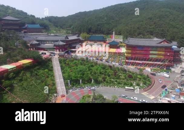 Lotus Lantern Festival in Samgwangsa Temple, Busan, South Korea, Asia / Lotus Lantern Festival ...