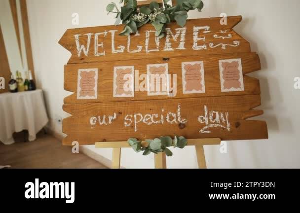 Restaurant welcome board Stock Videos & Footage - HD and 4K Video Clips ...