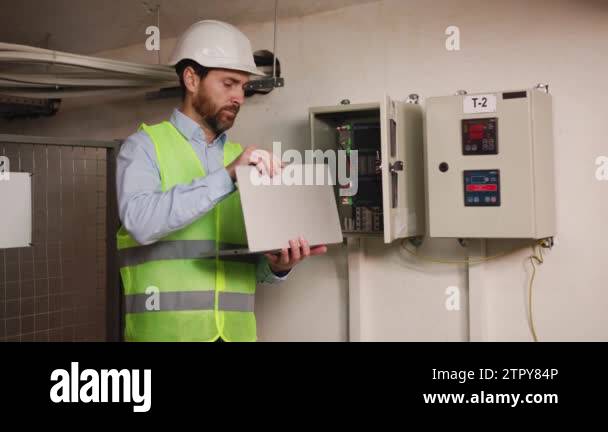 Reliability meter Stock Videos & Footage - HD and 4K Video Clips - Alamy