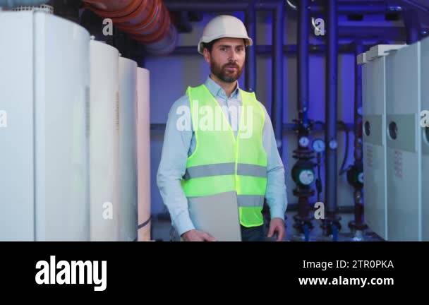 Technical division Stock Videos & Footage - HD and 4K Video Clips - Alamy