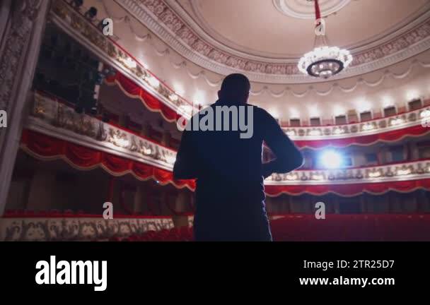 Theatre actor stage Stock Videos & Footage - HD and 4K Video Clips - Alamy