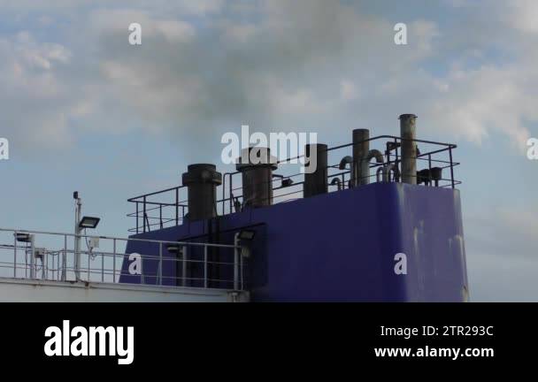 Container vessel smoke Stock Videos & Footage - HD and 4K Video Clips ...