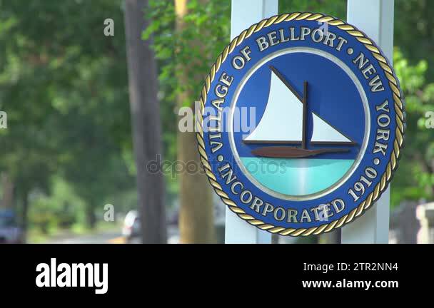 Suburb town sign Stock Videos & Footage - HD and 4K Video Clips - Alamy