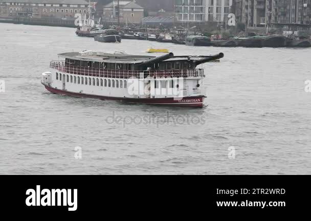 Elizabethan boat Stock Videos & Footage - HD and 4K Video Clips - Alamy