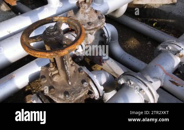 Fuel valve Stock Videos & Footage - HD and 4K Video Clips - Alamy