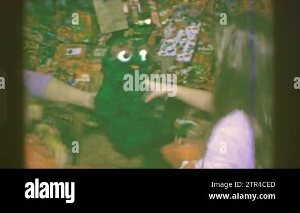 Muppets elmo Stock Videos & Footage - HD and 4K Video Clips - Alamy