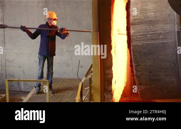 Clearing tank Stock Videos & Footage - HD and 4K Video Clips - Alamy