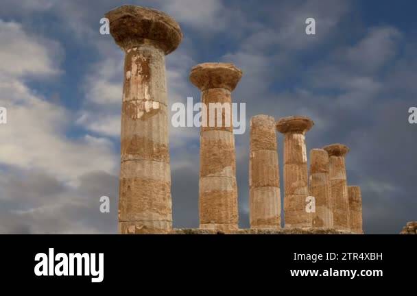 Unesco temples Stock Videos & Footage - HD and 4K Video Clips - Alamy
