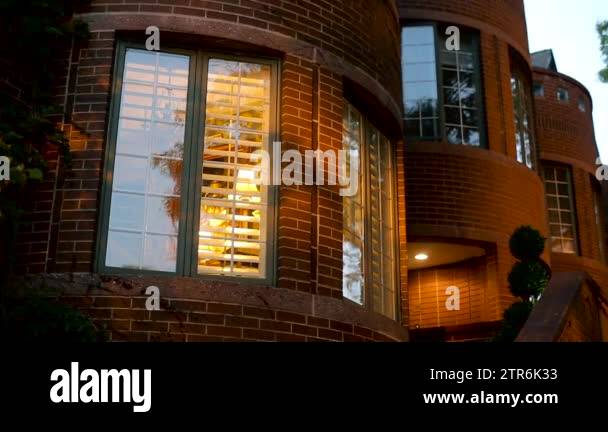 Windows eve style Stock Videos & Footage - HD and 4K Video Clips - Alamy