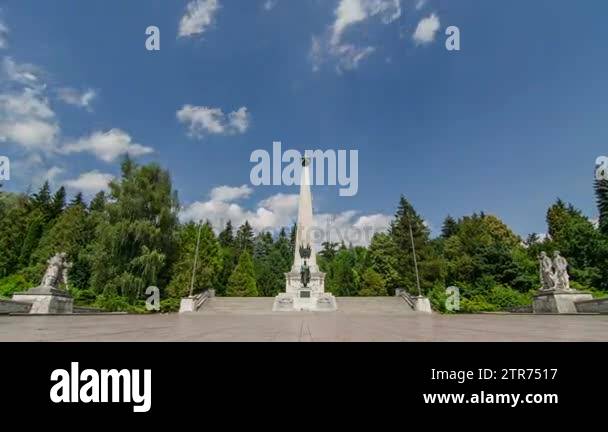 Monument of heroes Stock Videos & Footage - HD and 4K Video Clips - Alamy