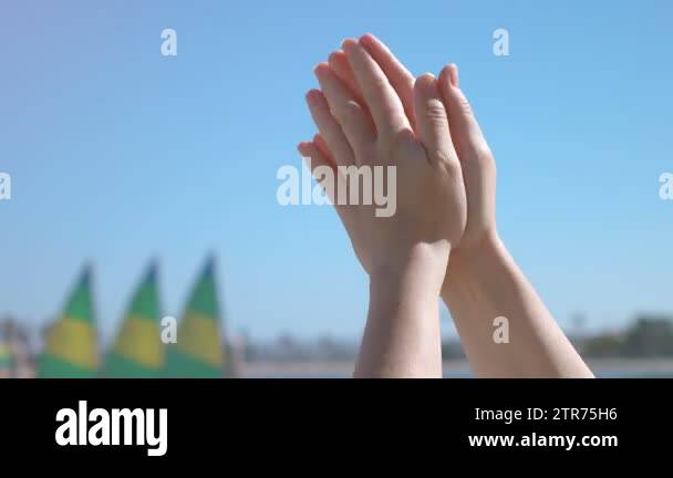 Video of clapping hands in 4K Stock Video Footage - Alamy
