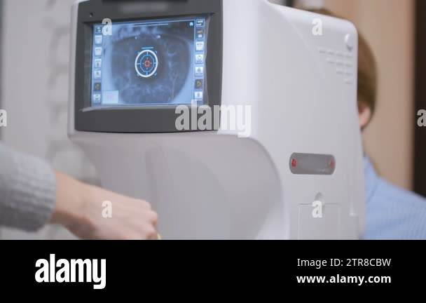 Eye check machine Stock Videos & Footage - HD and 4K Video Clips - Alamy