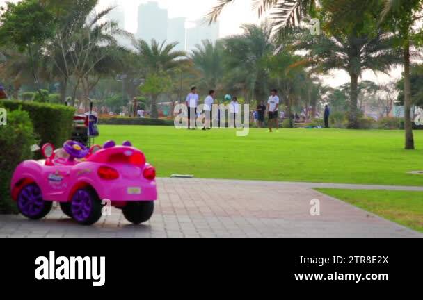 Al safa tower Stock Videos & Footage - HD and 4K Video Clips - Alamy