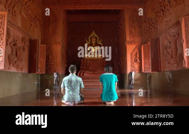 Japanese woman praying in temple Stock Videos & Footage - HD and 4K ...