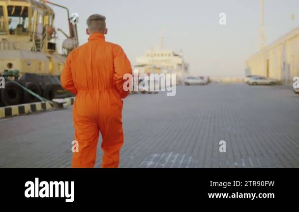 Harbour worker Stock Videos & Footage - HD and 4K Video Clips - Alamy