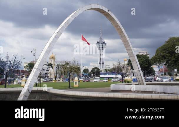 Menara jam besar Stock Videos & Footage - HD and 4K Video Clips - Alamy