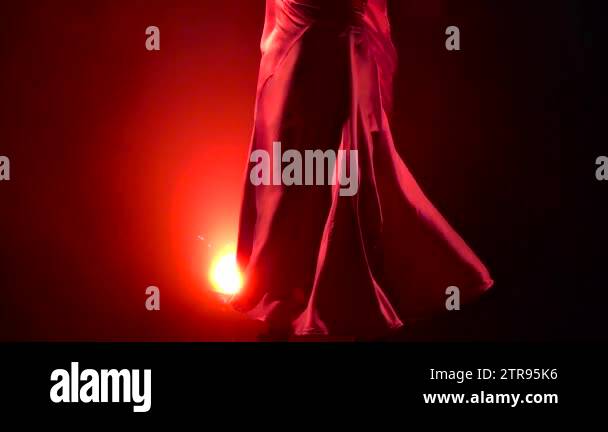 Girl an incendiary dance of Argentine flamenco . Llight from behind ...