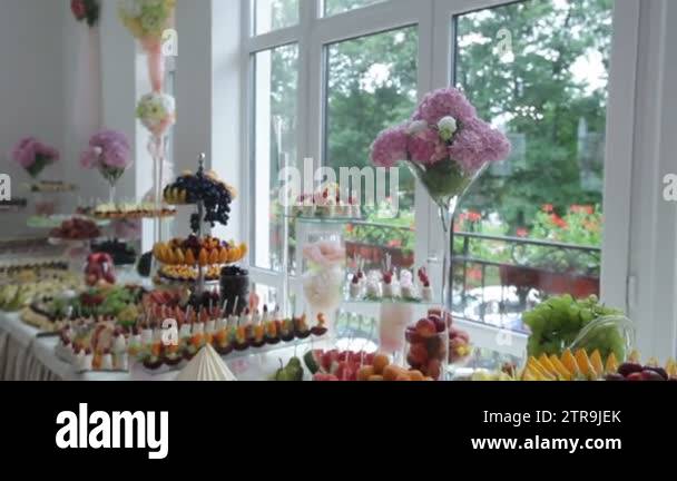Sweets tables Stock Videos & Footage - HD and 4K Video Clips - Alamy
